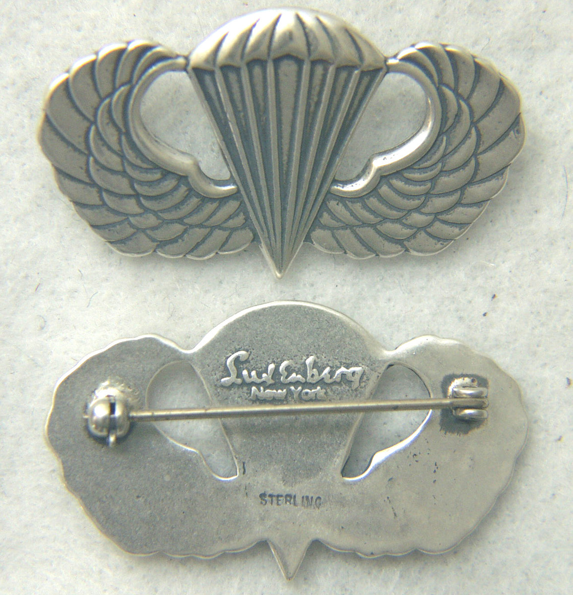 WWII US Paratrooper Wing Badge Luxenberg Sterling – Made In America Signs
